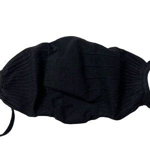 SKIMS | Accessories | Skims Seamless Face Masks Lot Of 3 Onyx Sienna ...